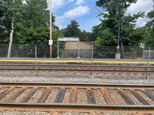 WEST NATICK MBTA STATION - Updated June 2025 - 13 Photos - 249 W ...