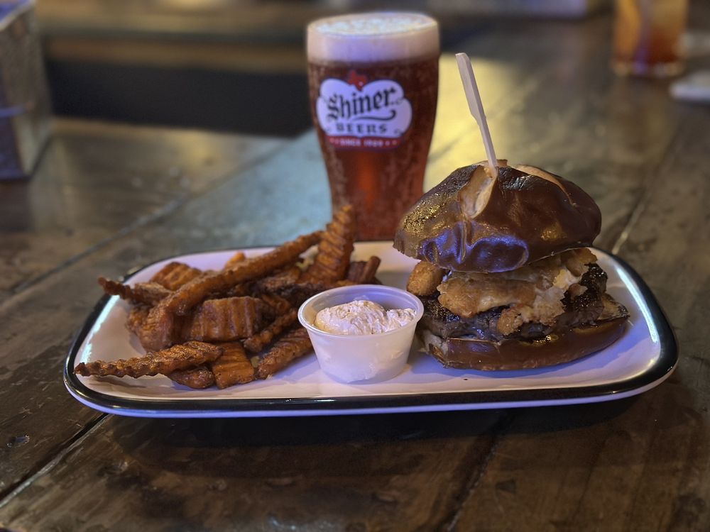 HOME BURGER BAR - Updated December 2025 - 120 Photos & 113 Reviews ...