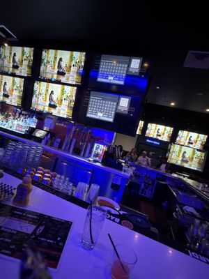 STADIUM SPORTS BAR & LOUNGE - Updated August 2025 - 19 Reviews - 50 W ...