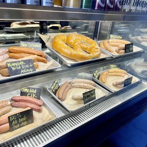 NEW BOHEMIA - GOLDEN VALLEY - 143 Photos & 127 Reviews - 8040 Olson ...