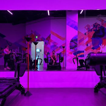 CLUB LAGREE - Updated January 2025 - 67 Photos & 41 Reviews - 678 E ...