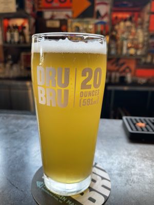 THE COMMONWEALTH - Updated August 2024 - 236 Photos & 313 Reviews - 10 ...