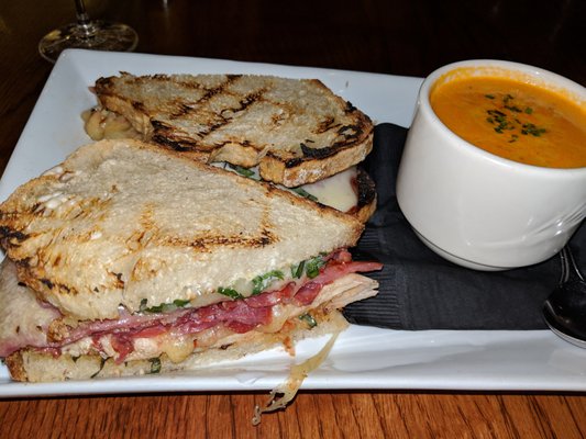 THE WESTGATE BOURBON BAR & TAPHOUSE - 707 Photos & 749 Reviews - 3800 ...