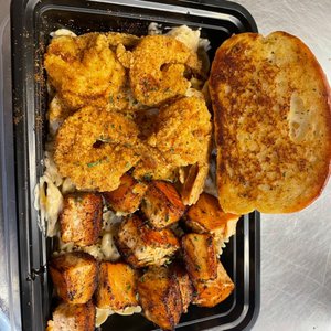 PAYA THAI FISH & CHIPS - 160 Photos & 268 Reviews - 430 E 25th St ...