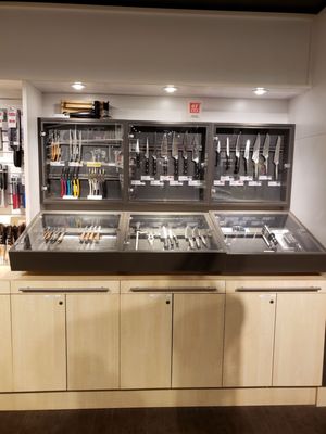 LINEN CHEST - Updated October 2025 - 625 Sainte-Catherine O, Montréal ...