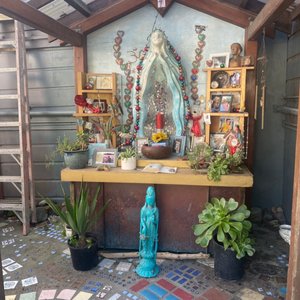 PALACE MARKET - Updated September 2024 - 112 Photos & 168 Reviews ...