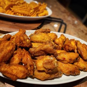 ATL WING SPOT - 49 Photos - 97 Broadway, Lynbrook, New York - Chicken ...
