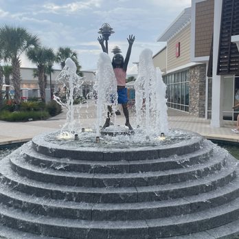 TANGER OUTLETS MYRTLE BEACH HWY 17 - Updated July 2025 - 151 Photos ...