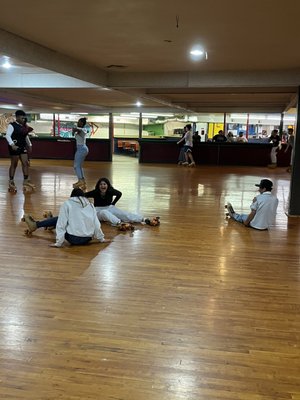 LOCKWOOD SKATING PALACE - Updated October 2025 - 3323 E Lockwood Dr ...