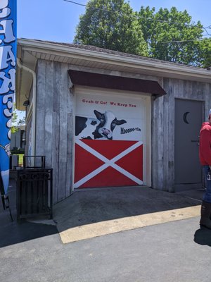 BURGIN DAIRY BARN - Updated May 2024 - 25 Photos & 17 Reviews - 500 ...