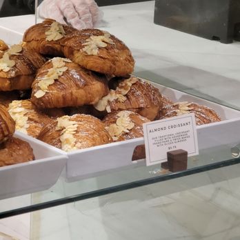 SUNDAY MORNING BAKEHOUSE - Updated June 2024 - 817 Photos & 422 Reviews ...