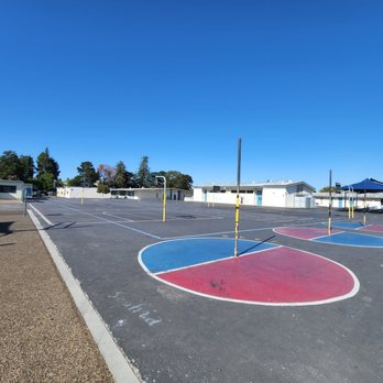 BRALY ELEMENTARY SCHOOL - Updated July 2025 - 15 Photos - 675 Gail Ave ...