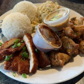 ATE OH ATE - BEAVERTON - Updated July 2024 - 33 Photos & 32 Reviews ...