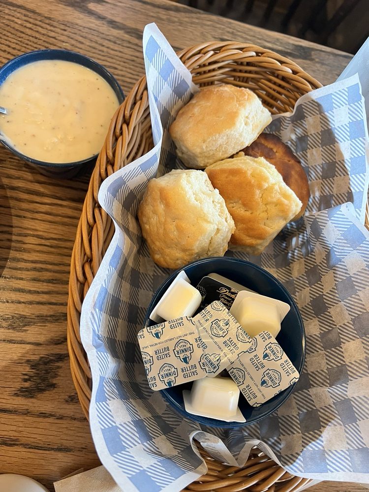 CRACKER BARREL OLD COUNTRY STORE - Updated December 2025 - 138 Photos ...