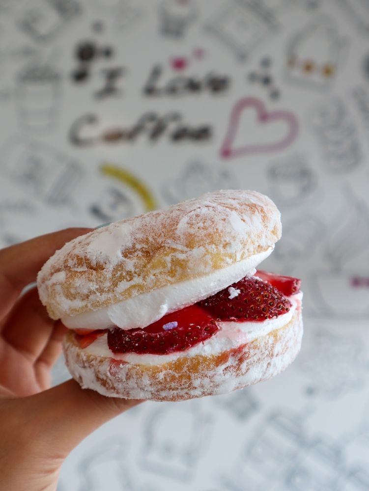 SARAH DONUTS - Updated August 2025 - 221 Photos & 212 Reviews - 5860 ...