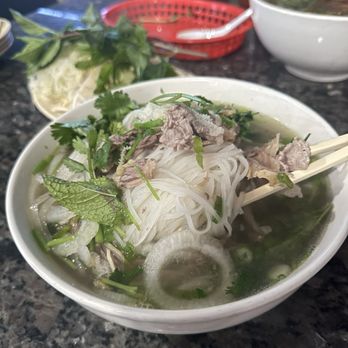 PHO 43 - Updated November 2025 - 1270 Photos & 924 Reviews - 2844 N ...