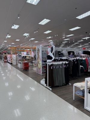 TARGET - Updated October 2025 - 99 Photos & 72 Reviews - 630 Main St ...