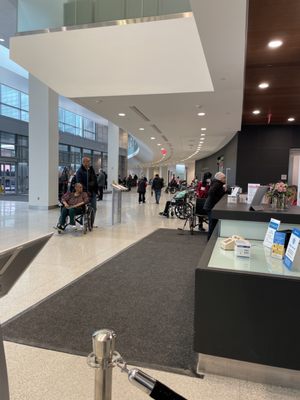 CLEVELAND CLINIC MAIN CAMPUS - Updated October 2025 - 87 Photos & 333 ...