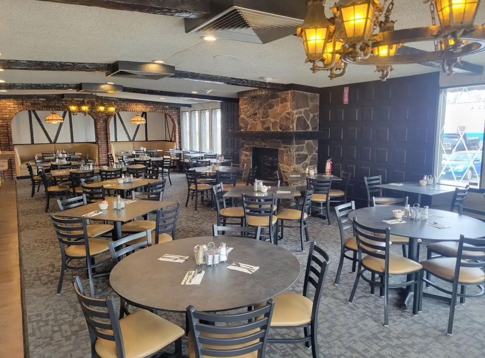RED OAK RESTAURANT - Updated December 2025 - 305 Front St, Binghamton ...