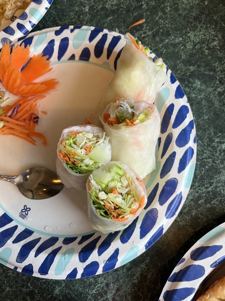 AROYDY THAI CUISINE - 34 Photos & 81 Reviews - Thai - 225 NW Lindvig ...