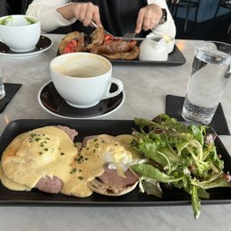 THE COTTAGE - Updated April 2025 - 902 Photos & 718 Reviews - 10029 NE ...