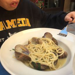 VIA VENETO - 176 Photos & 299 Reviews - 2244 Fillmore St, San Francisco ...