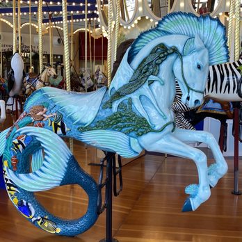 HISTORIC CAROUSEL & MUSEUM - Updated September 2024 - 133 Photos & 45 ...
