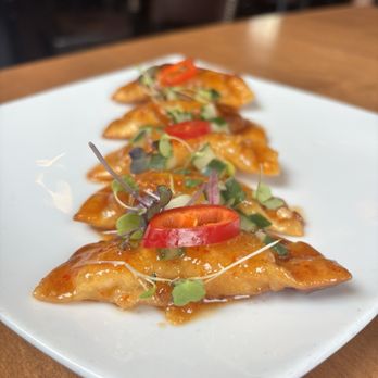 CRU - Updated August 2025 - 351 Photos & 212 Reviews - 915 Battery Ave ...