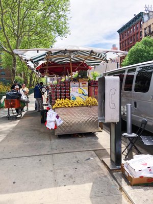 FRUIT STAND - Updated July 2025 - 15 Photos - Corner Of 1st Ave And 6th ...