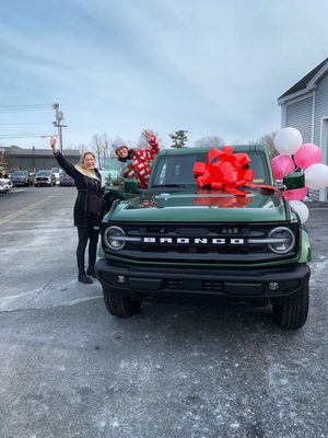 IMPERIAL FORD - Updated October 2025 - 15 Photos & 117 Reviews - 8 ...