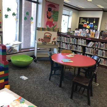 CHICAGO PUBLIC LIBRARY - EDGEBROOK - Updated October 2025 - 32 Photos ...