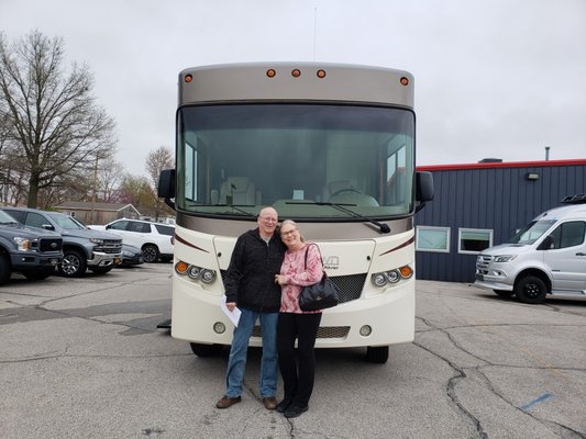 MCKEE RV - Updated December 2025 - 137 Photos & 61 Reviews - 400 1st ...