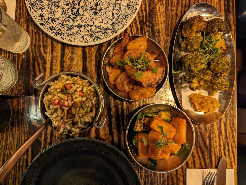 BANDOOK - Updated March 2025 - Milsom Place, Bath, United Kingdom ...