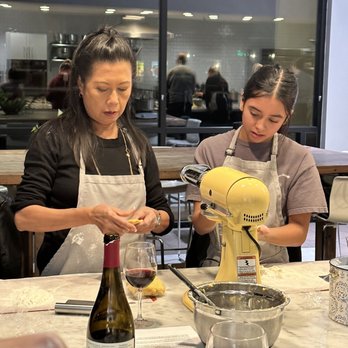 MIX COOKING SCHOOL - Updated December 2025 - 83 Photos & 40 Reviews ...