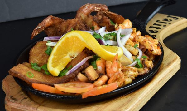 PARACHO MEXICAN AND SEAFOOD - 96 Photos & 85 Reviews - 8933 Limonite ...