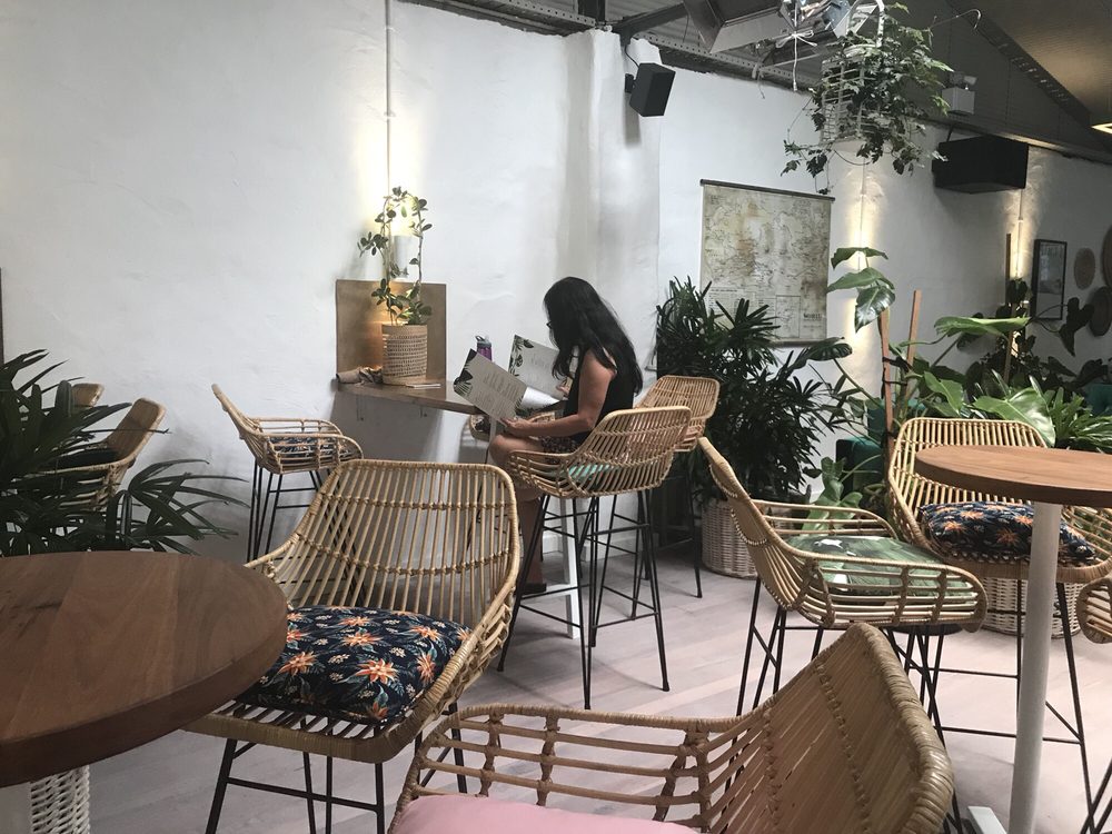 HENRY SUMMER - Updated October 2024 - 69 Aberdeen St, Northbridge ...