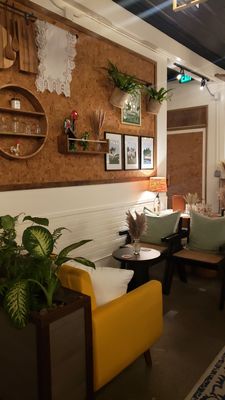 FARIA - Updated March 2025 - 67 Photos & 15 Reviews - 306 Kuulei Rd ...