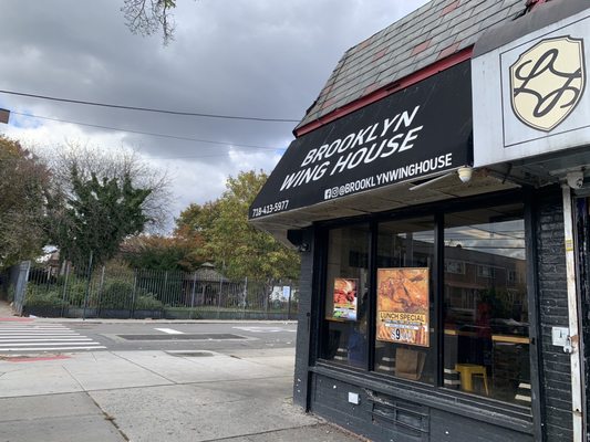 BROOKLYN WING HOUSE - Updated April 2026 - 112 Photos & 154 Reviews ...