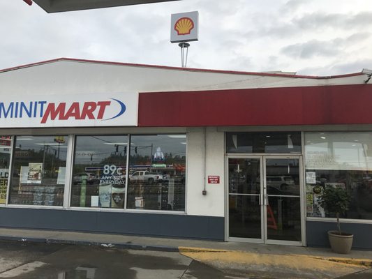 MINIT MART - SHELL GAS STATION - Updated June 2025 - 1626 Russell Dyche ...