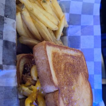 THE ANGRY ELEPHANT - Updated December 2025 - 28 Photos & 20 Reviews ...