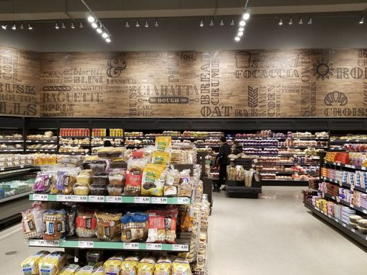METRO - Updated July 2024 - 11 Photos & 23 Reviews - 3003 Danforth ...