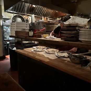 PIZZETTA 211 - Updated August 2024 - 1155 Photos & 1525 Reviews - 211 ...