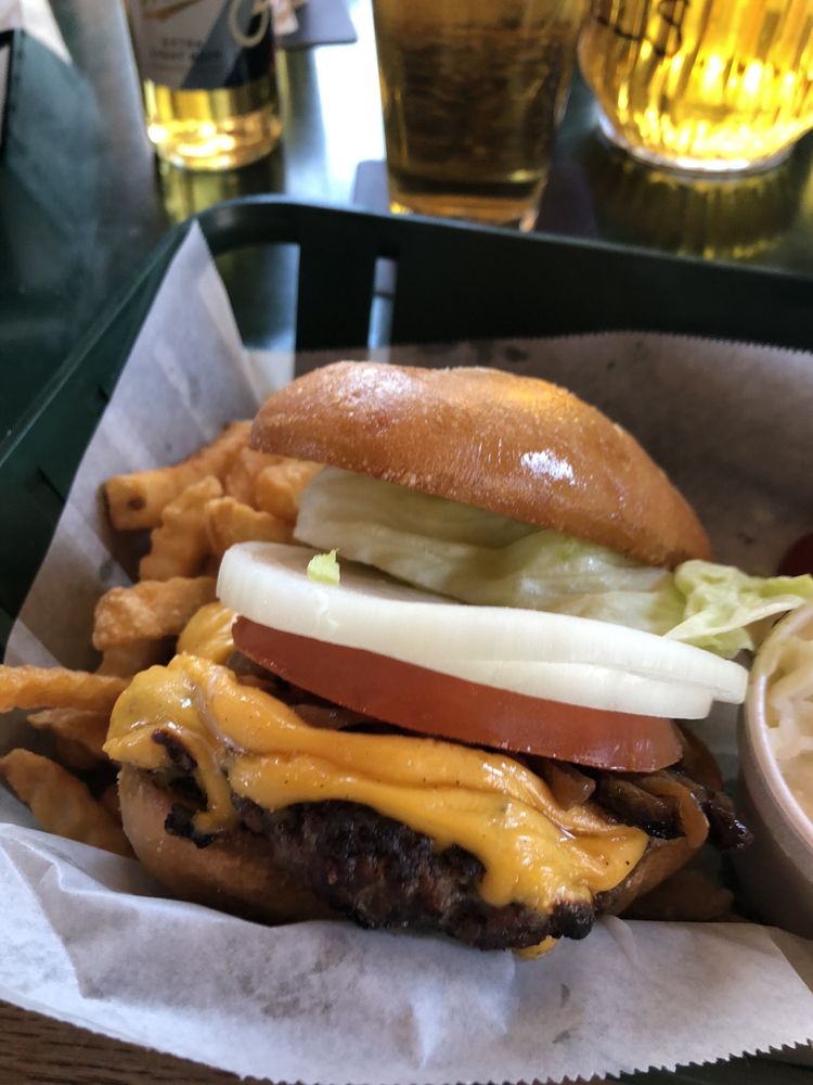 JAKE MORAN’S - 16 Photos & 40 Reviews - Burgers - 57 S Lake St ...