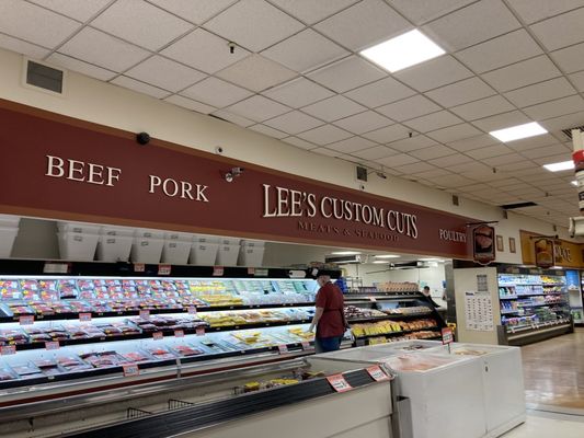 TOWN & COUNTRY FOODS - Updated October 2025 - 20 Photos - 205 W Madison ...