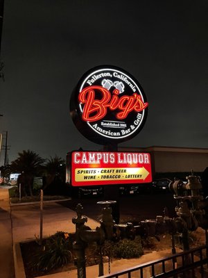 BIGS - Updated December 2025 - 499 Photos & 675 Reviews - 323 N State ...