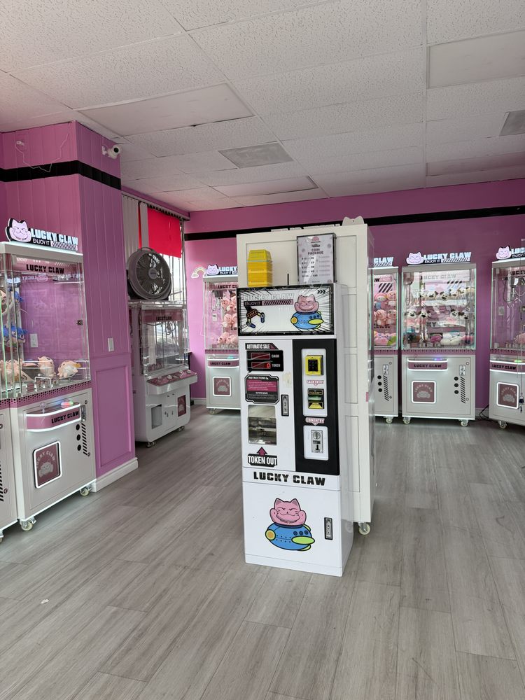 LUCKY CLAW - Updated May 2026 - 8101 Long Beach Blvd, South Gate ...