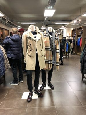 BURBERRY FACTORY SHOP - 19 Photos & 36 Reviews - 29 Chatham Place ...