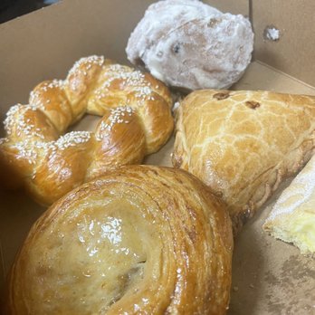 SU PAN BAKERY - Updated October 2025 - 92 Reviews & 88 Photos - 462 W ...