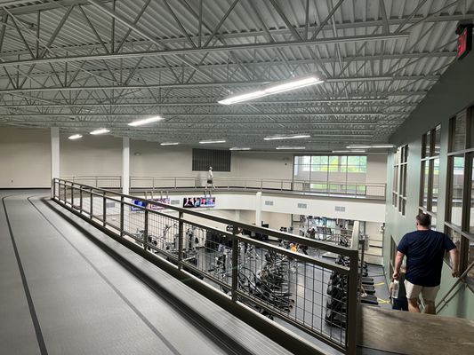 VETERAN’S MEMORIAL COMMUNITY CENTER - Updated November 2025 - 32 Photos ...