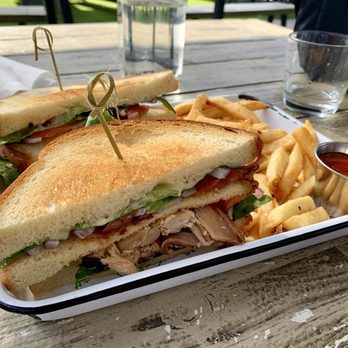 CAMP OUTPOST - Updated February 2025 - 721 Photos & 387 Reviews - 1811 ...